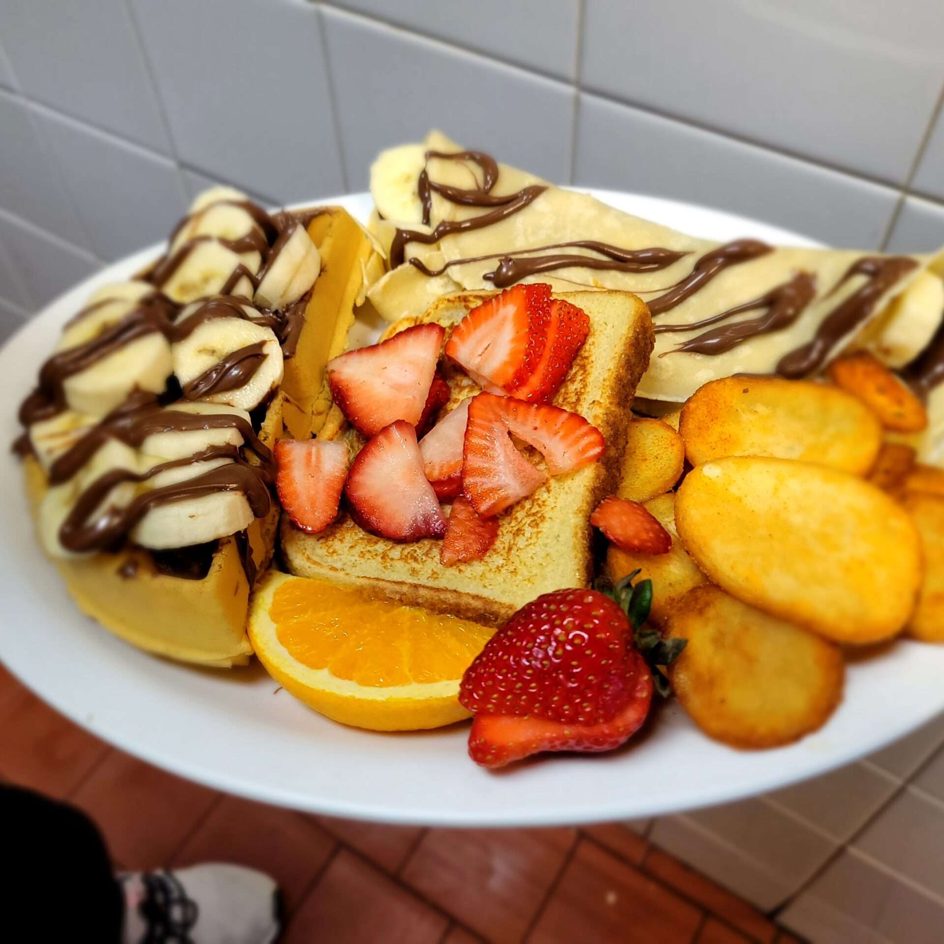 Noon Rizers Cafe – A great place for Lunch & Brunch